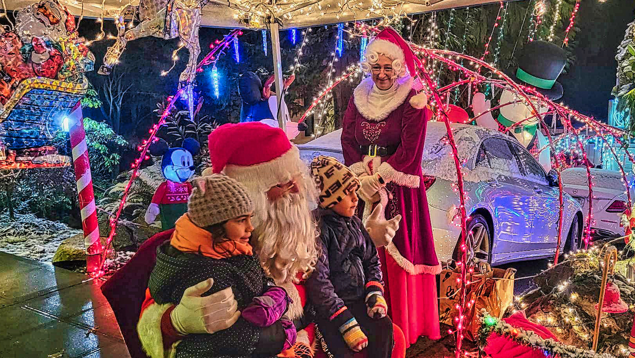 Santa and his reindeer stopped by the Menashe Christmas display ...